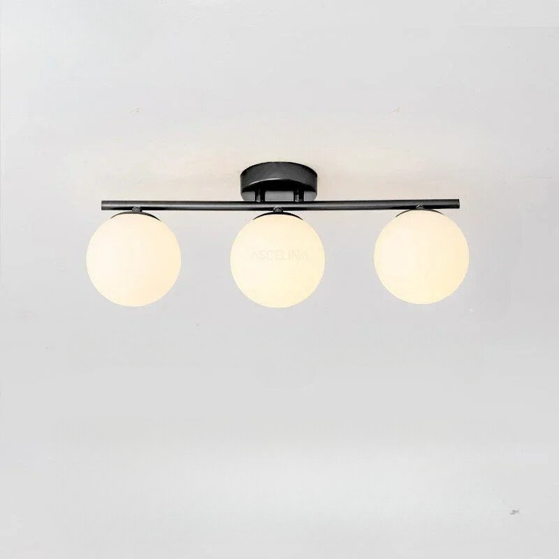 Taklampe i glasskule for stue og soverom – Bellezanorge